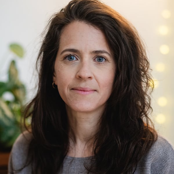 KRISTA SIMONEAU : Ma Cabane à Paname